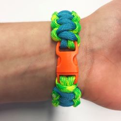 Two-Color Cobra Weave Paracord Bracelet | West Coast Paracord